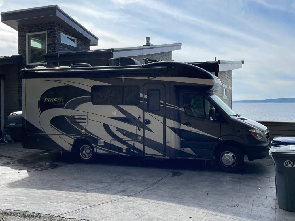 2018 Coachmen Prism Elite 24EF - National Vehicle