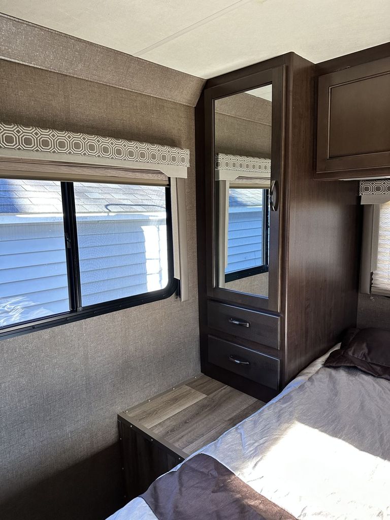2019 Thor Motor Coach Four Winds 28Z - National Vehicle