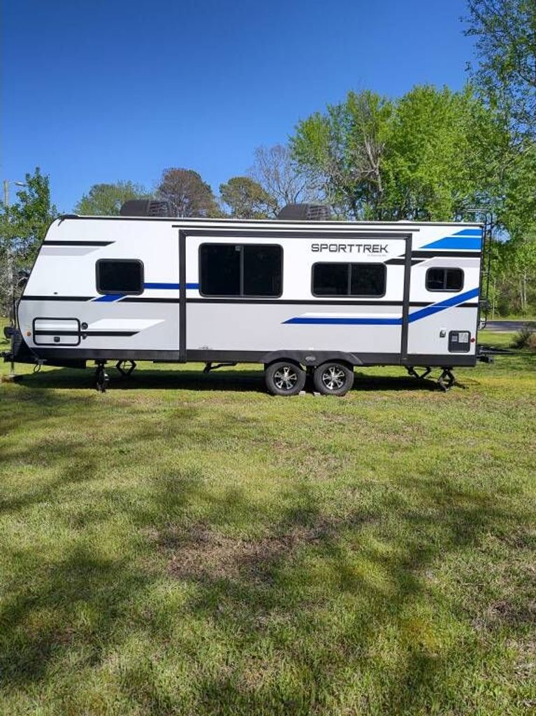 2021 Venture RV Sport Trek 251VRK - National Vehicle