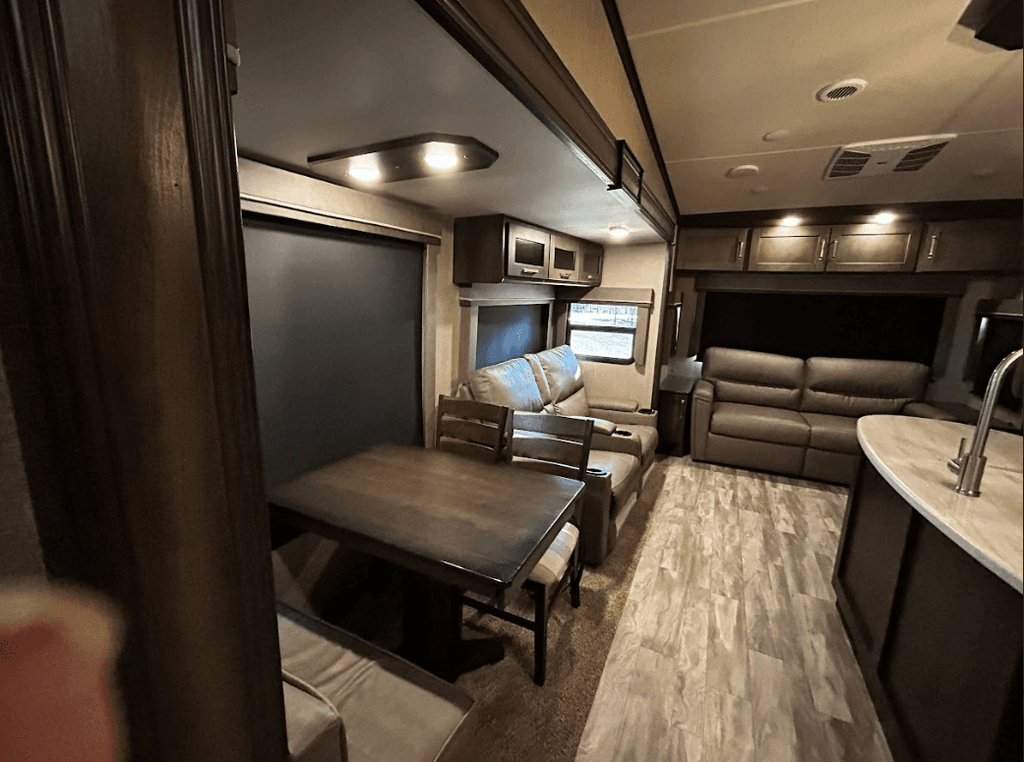 2021 Grand Design Reflection 367BHS - National Vehicle