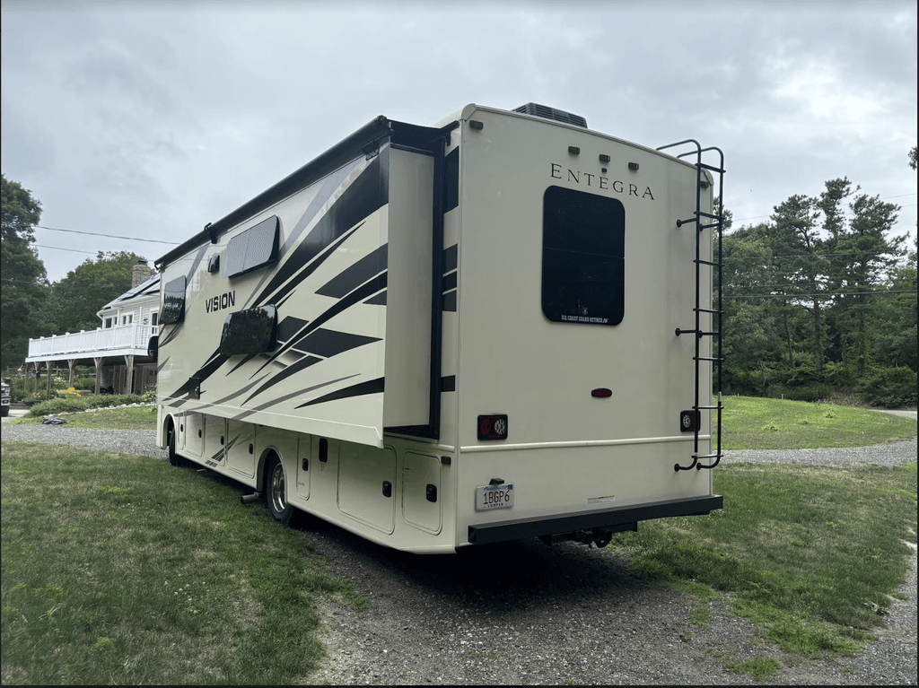 2023 Entegra Coach Vision 29F - National Vehicle