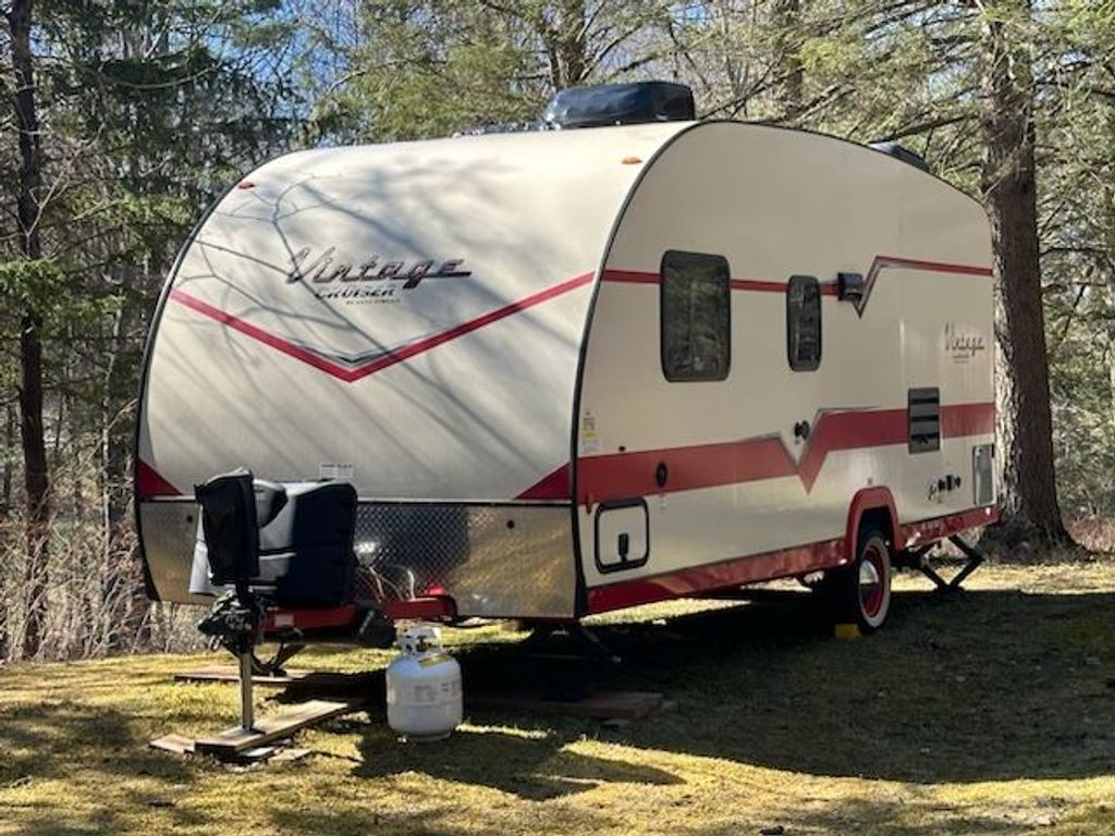 2019 Gulf Stream Vintage Cruiser 19RBS - National Vehicle