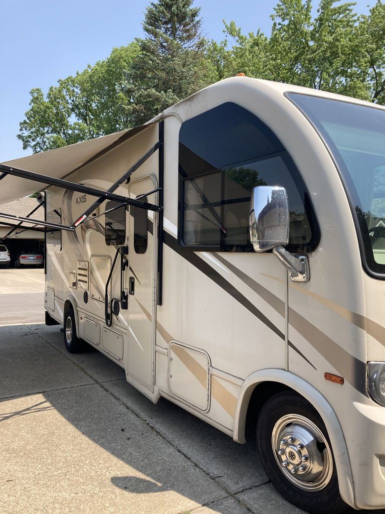 2017 Thor Motor Coach Axis 25.2 - National Vehicle