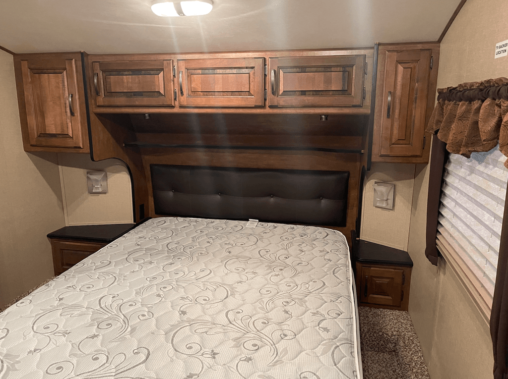 2015 Grand Design Reflection 303RLS - National Vehicle