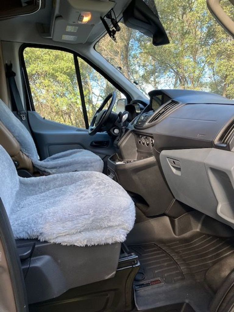 2020 Phoenix Cruiser Motorhome Phoenix TRX - National Vehicle