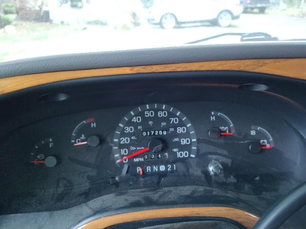 1999 Gulf Stream Conquest Limited Edition 6266 - National Vehicle