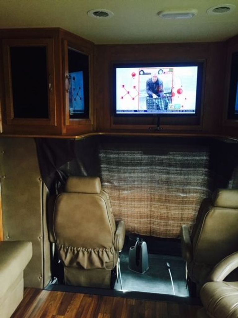 2016 Nexus Phantom Super C 35SC Terra Star Chassis - National Vehicle