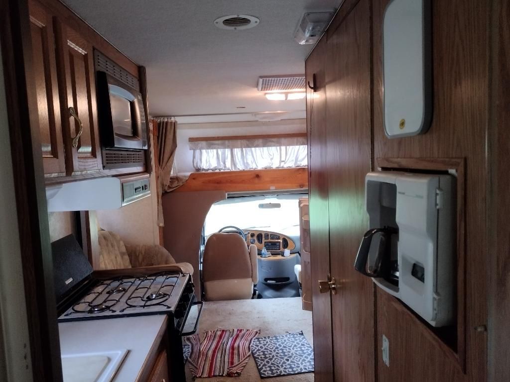 1999 Gulf Stream Conquest Limited Edition 6266 - National Vehicle