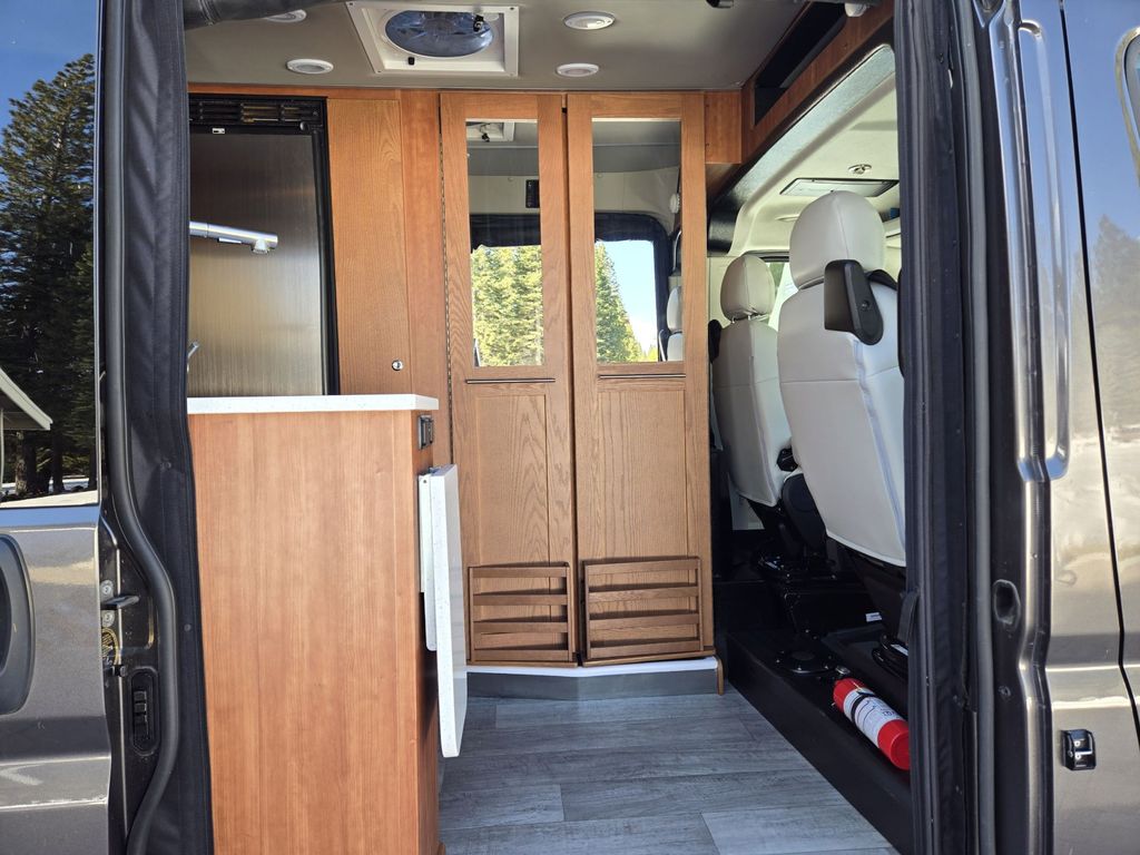 2021 Roadtrek Zion SRT - National Vehicle