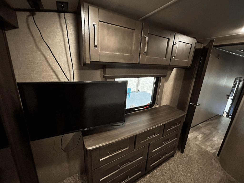 2021 Grand Design Reflection 367BHS - National Vehicle