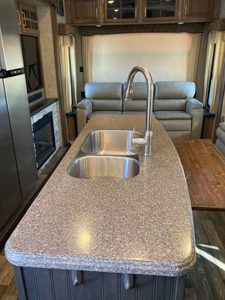 2017 Keystone Montana 3160RL - National Vehicle