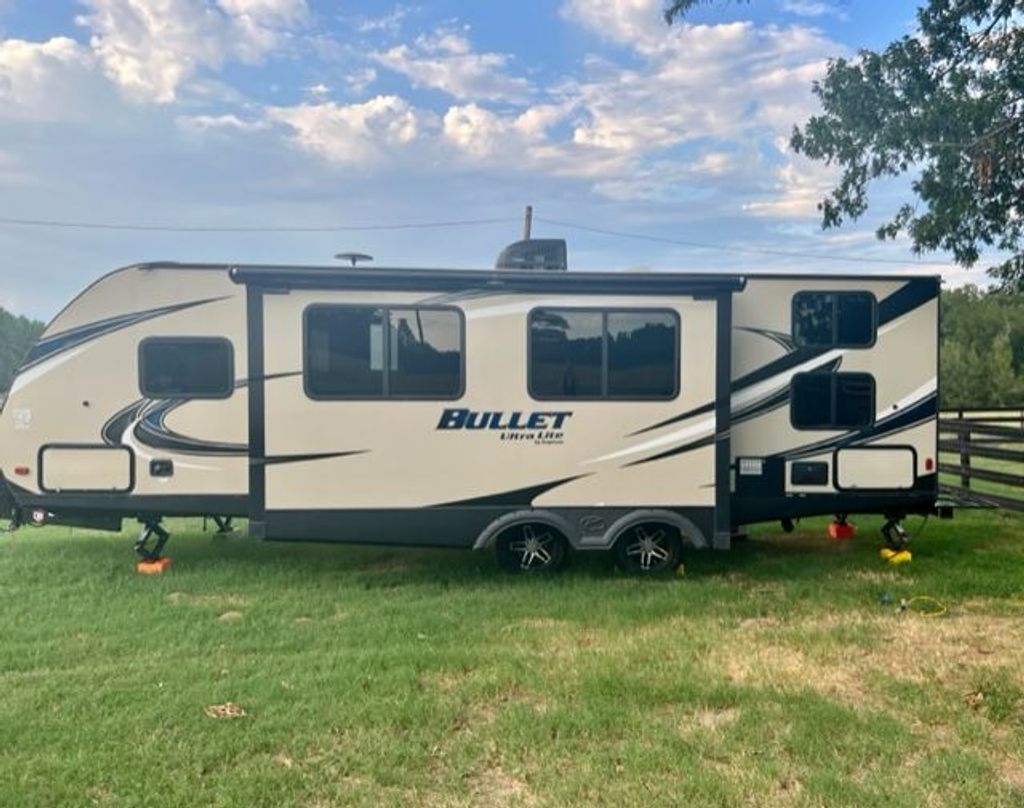 2018 Keystone Bullet Ultra Lite 272BHS - National Vehicle