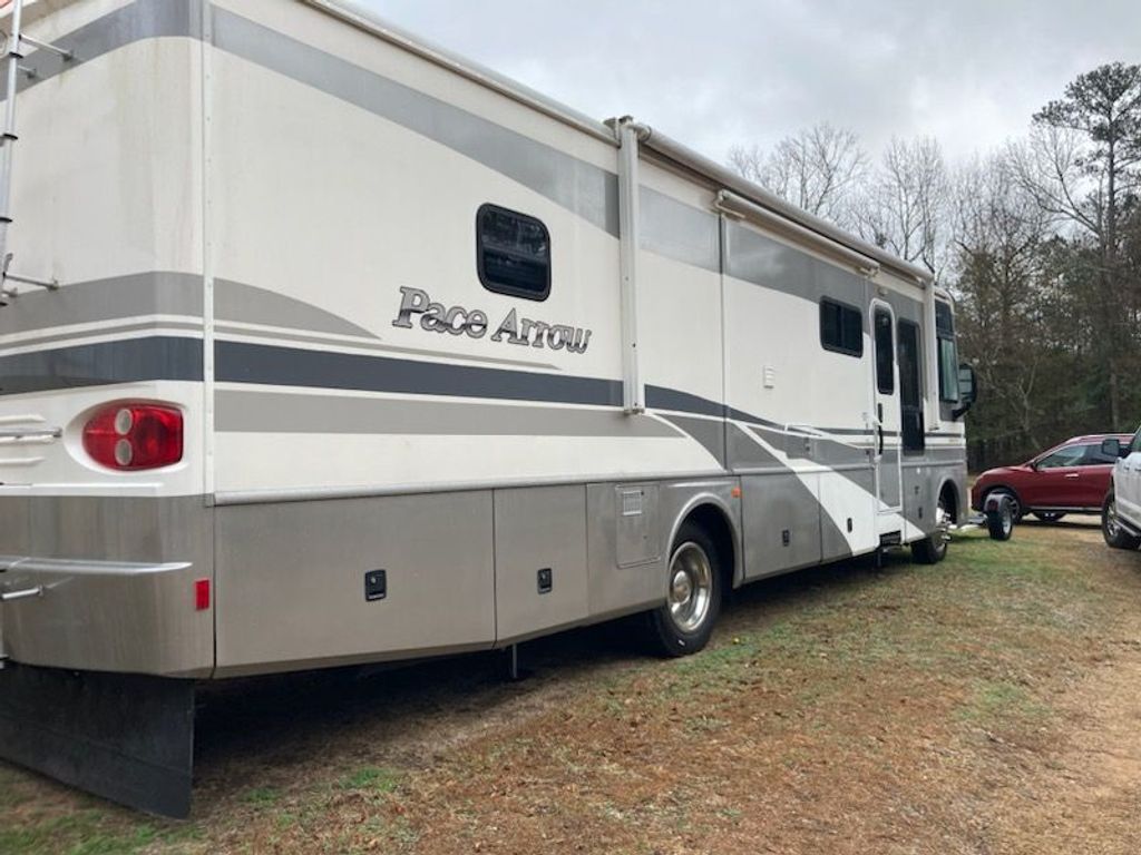 2003 Pace-Arrow Motorhome 36B - National Vehicle