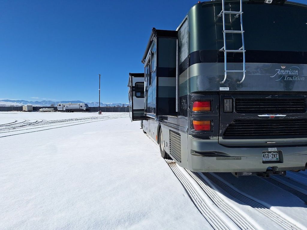 2003 Fleetwood American Tradition 40M - National Vehicle