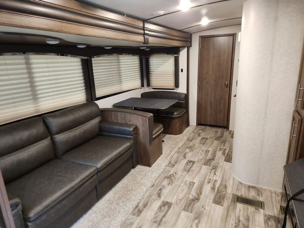 2019 Keystone Cougar 26RKS - National Vehicle