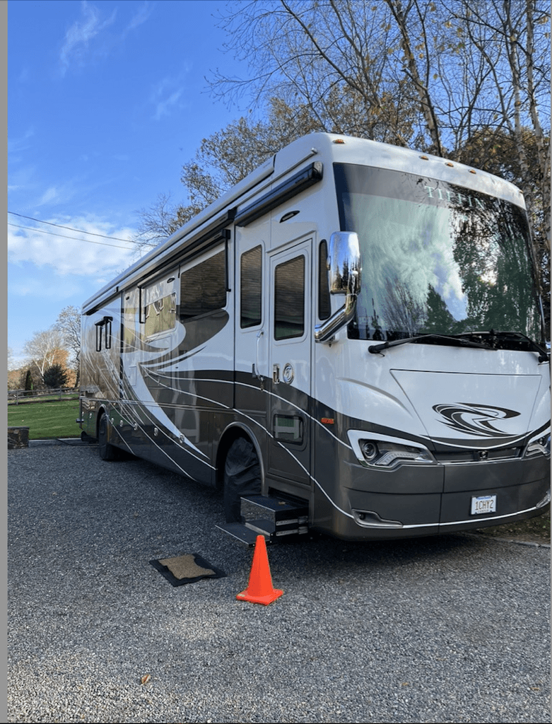 2021 Tiffin Motorhomes Allegro Bus 40IP - National Vehicle