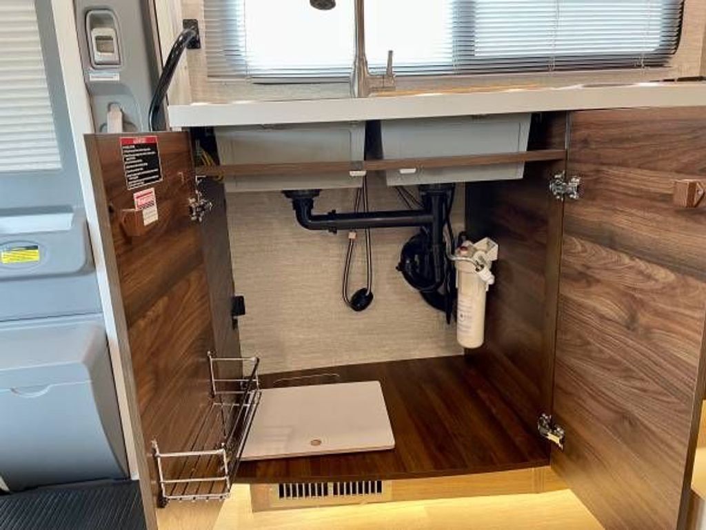 2020 Winnebago View 24V - National Vehicle