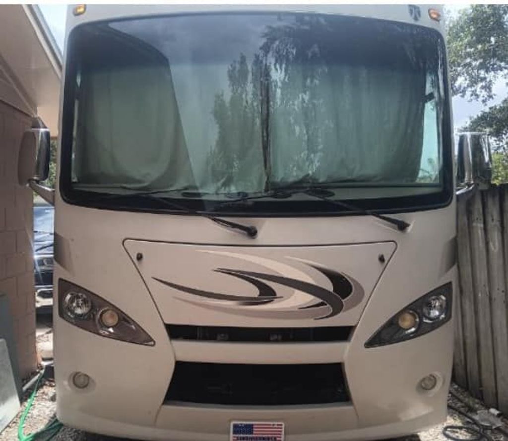 2016 Thor Motor Coach Hurricane 34J - National Vehicle