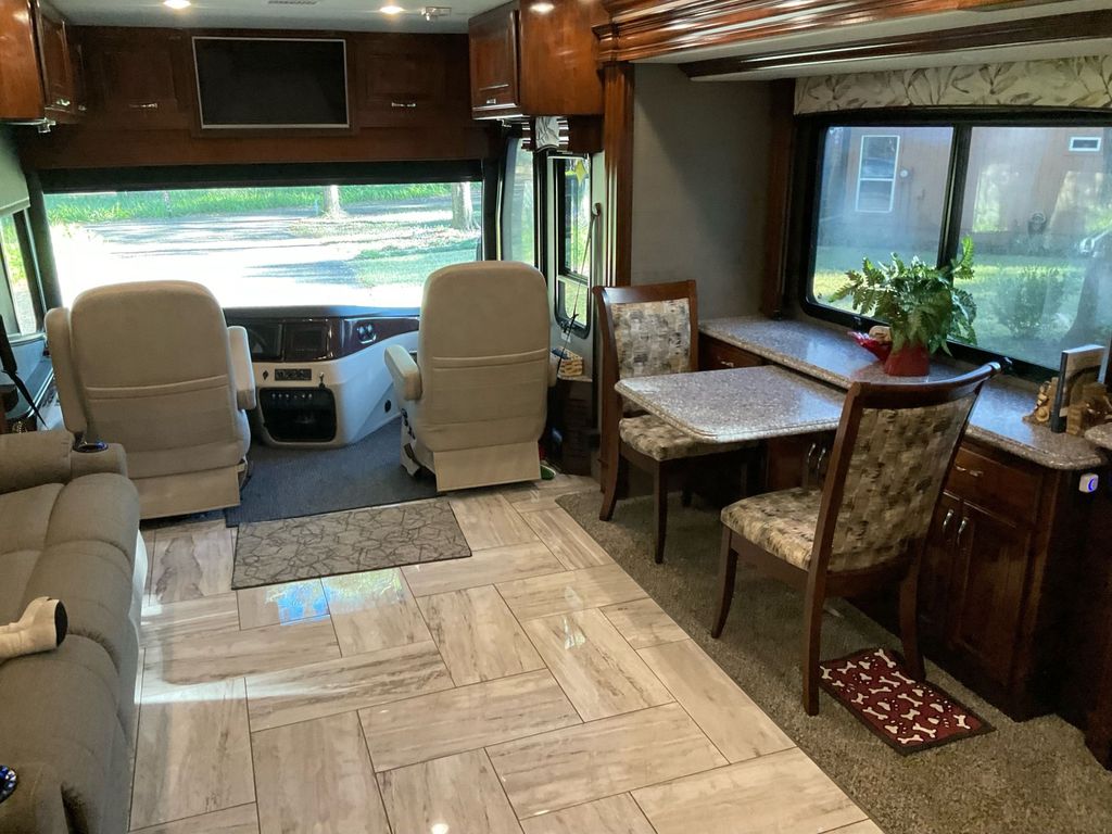 2018 American Coach American Revolution SE 40D - National Vehicle