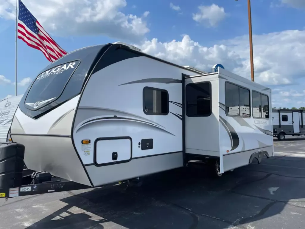 2022 Keystone Cougar Half-Ton 26RBS - National Vehicle