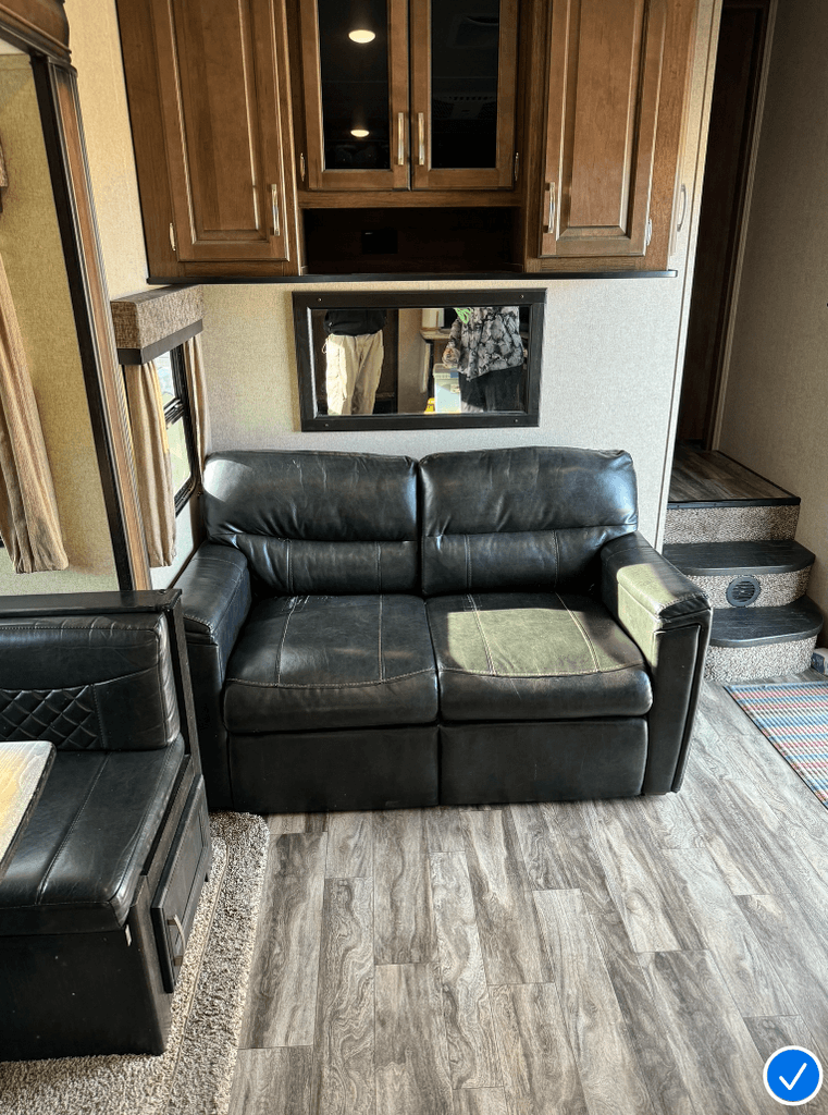 2019 Grand Design Reflection 28BH - National Vehicle