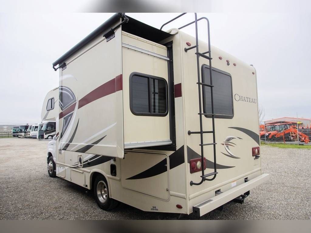 2018 Thor Motor Coach Chateau 22B - National Vehicle