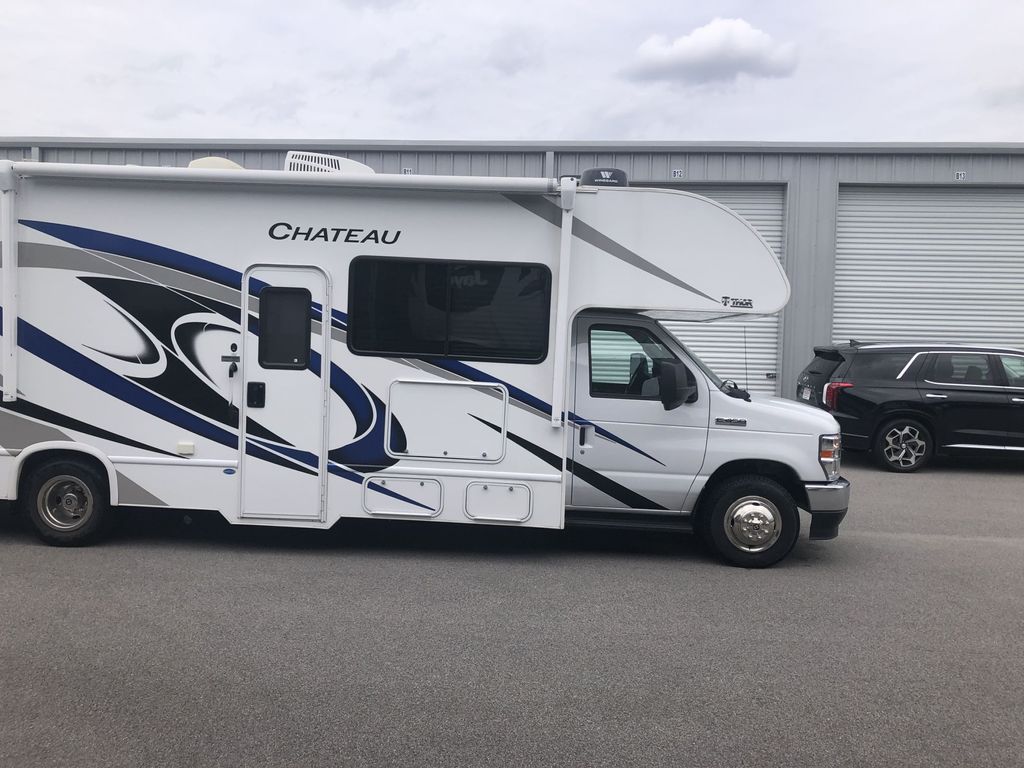 2021 Thor Motor Coach Chateau 28Z - National Vehicle
