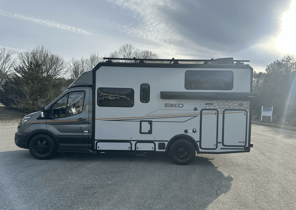 2022 Winnebago EKKO 22A - National Vehicle