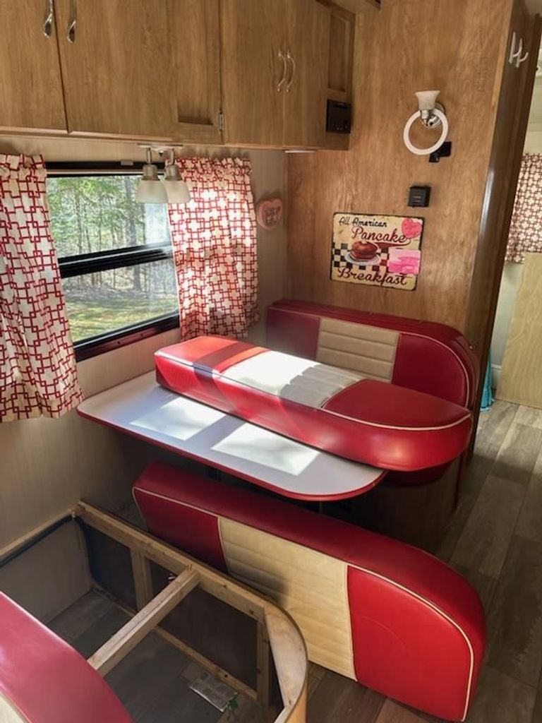 2019 Gulf Stream Vintage Cruiser 19RBS - National Vehicle