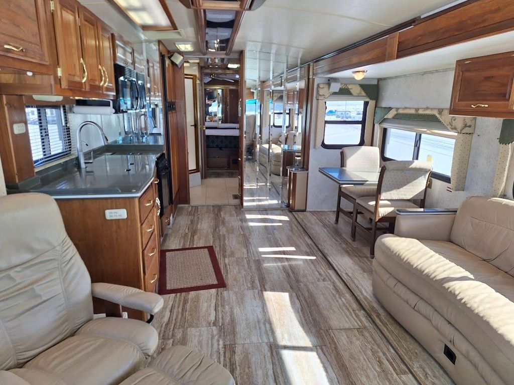 2003 Fleetwood American Tradition 40M - National Vehicle