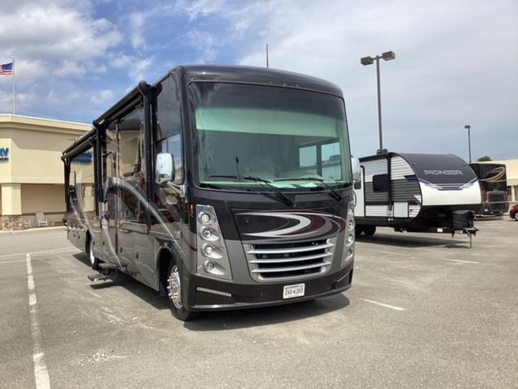 2019 Thor Motor Coach Challenger 37KT - National Vehicle
