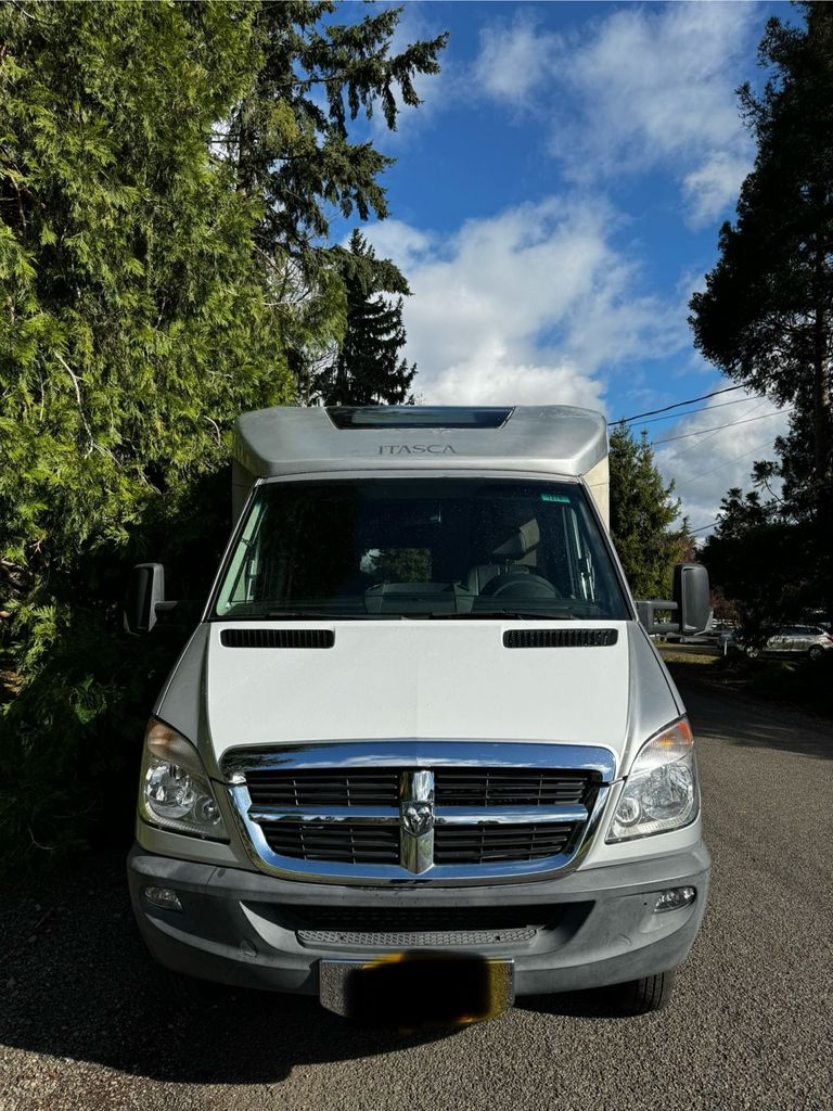 2008 Itasca Navion IQ 24CL - National Vehicle