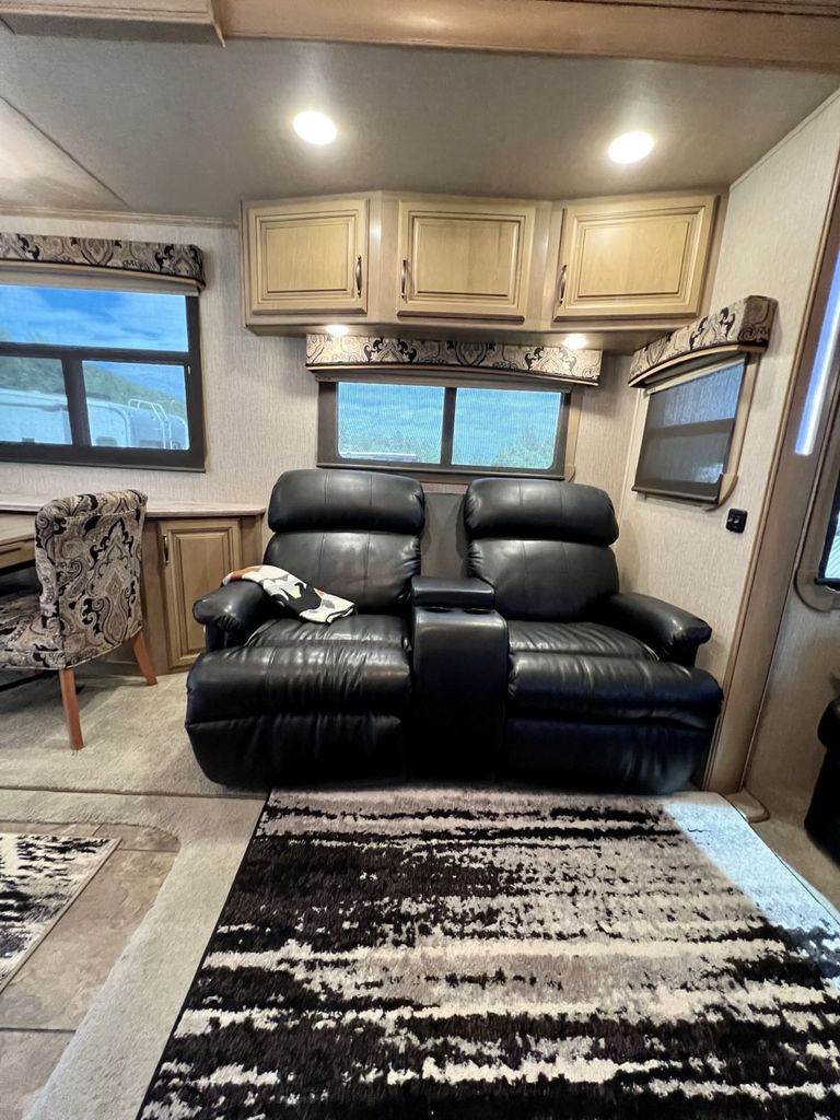 2017 Redwood RV 5th Wheel 36RL - National Vehicle