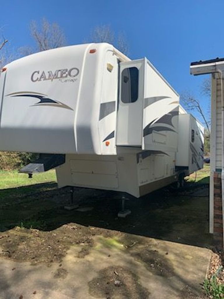 2008 Carriage Cameo LXI 35FD3 - National Vehicle