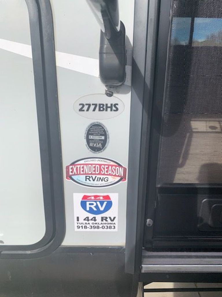 2019 Cruiser RV Shadow Cruiser 277BHS - National Vehicle