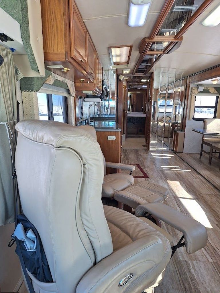 2003 Fleetwood American Tradition 40M - National Vehicle