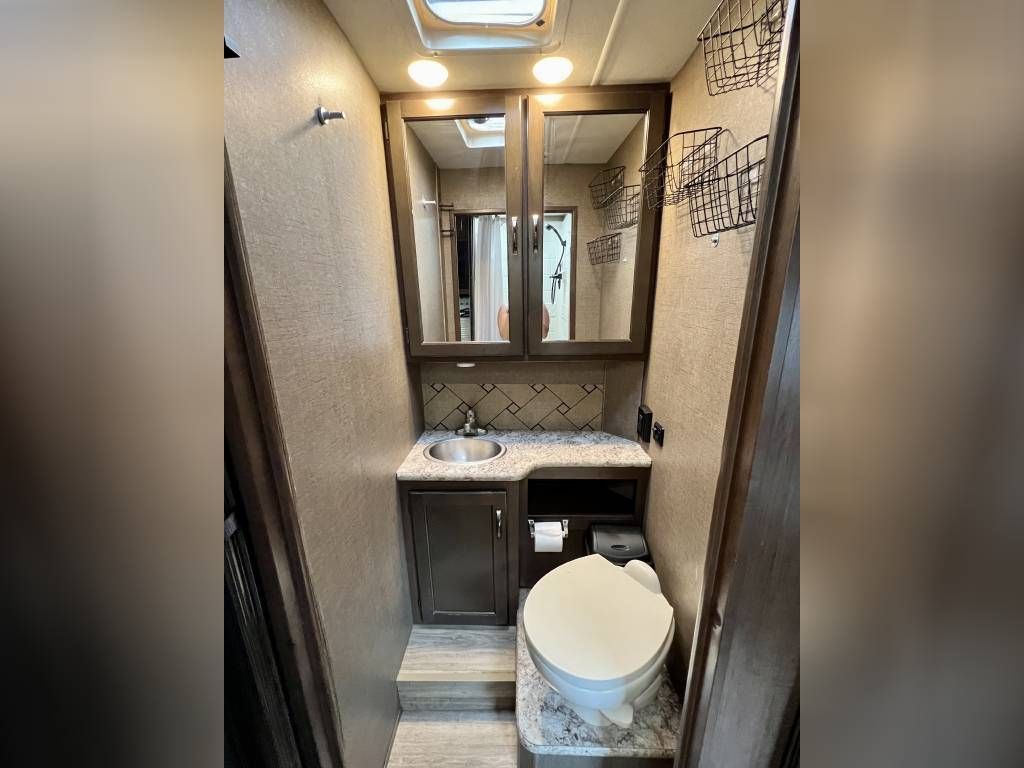 2020 Thor Motor Coach Four Winds 28A - National Vehicle