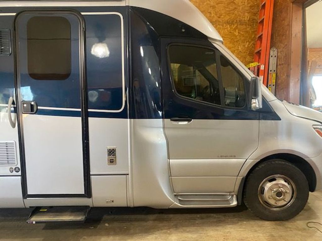 2020 Leisure Travel Van Unity U24TB - National Vehicle