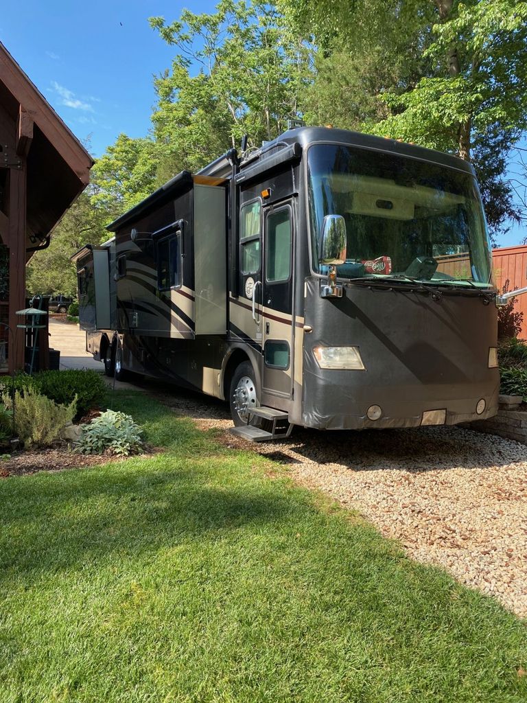 2007 Tiffin Motorhomes Phaeton 42QRH - National Vehicle