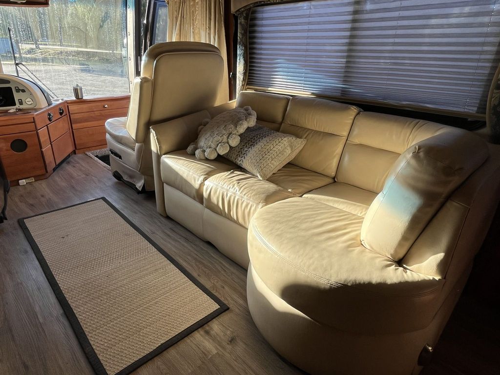 2003 Fleetwood American Dream 40W - National Vehicle