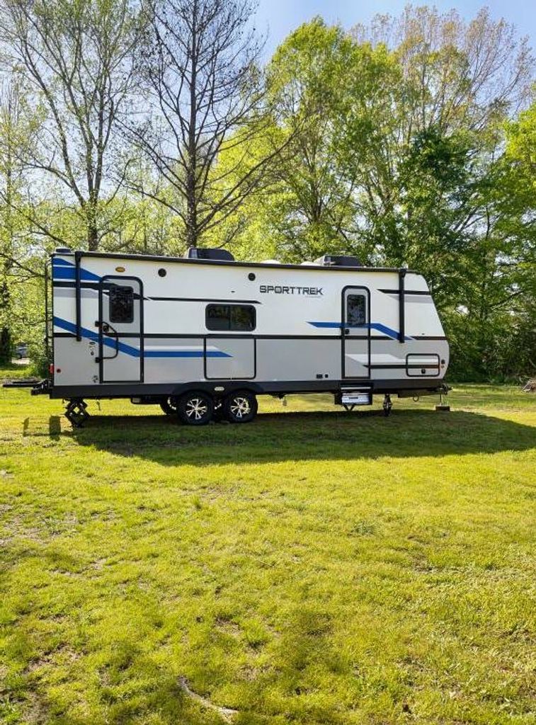 2021 Venture RV Sport Trek 251VRK - National Vehicle