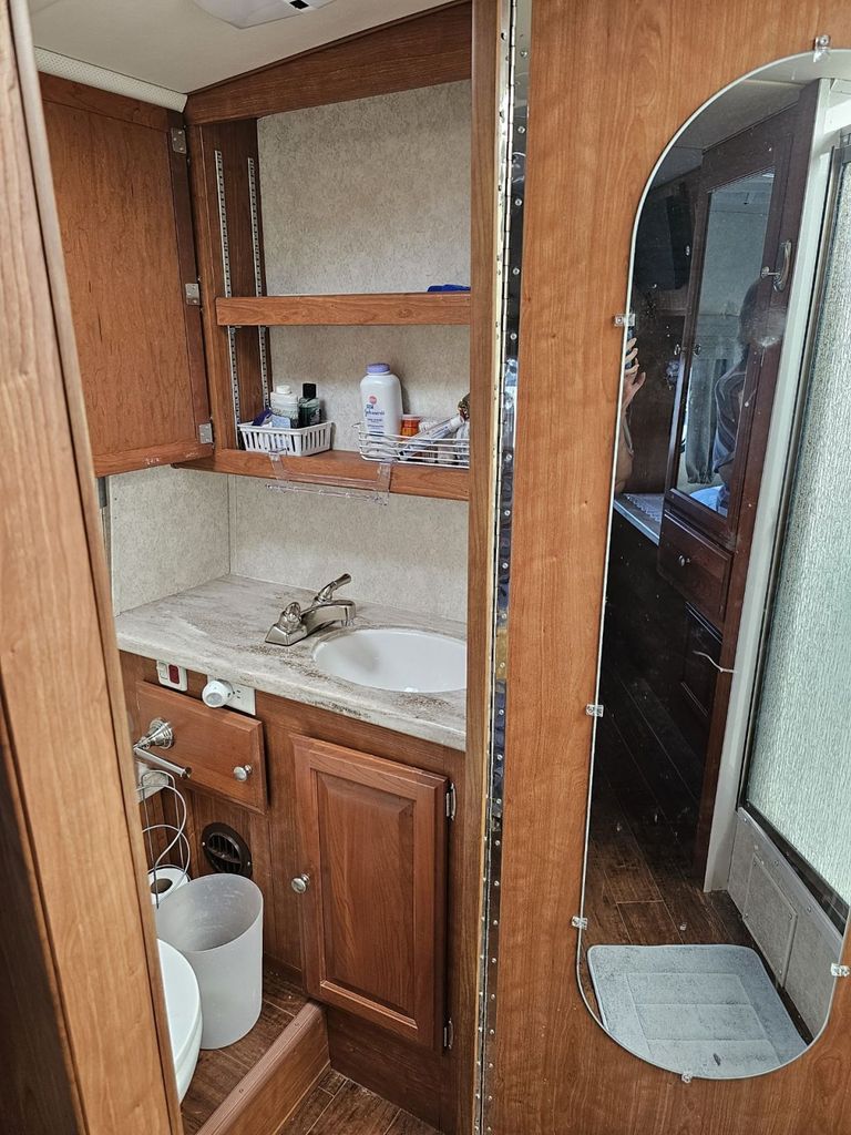 2017 Phoenix Cruiser Motorhome 2910T - National Vehicle