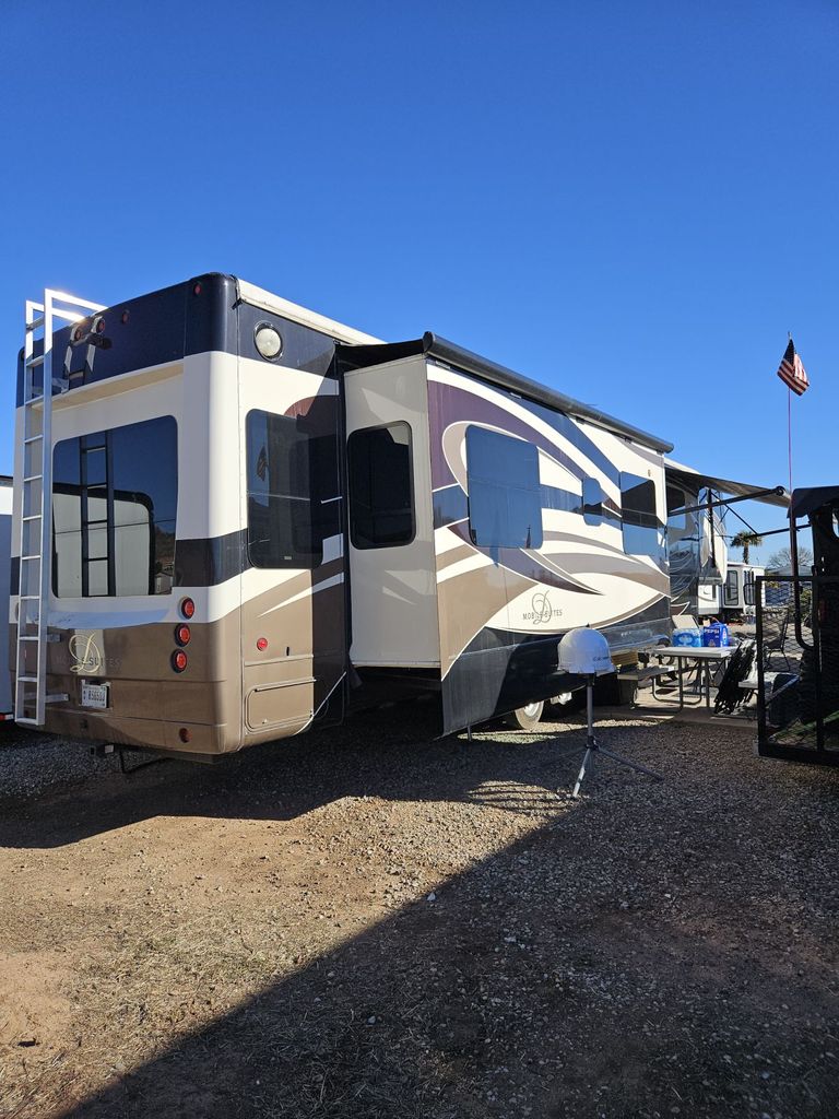 2015 DRV Mobile Suites 44 Houston - National Vehicle