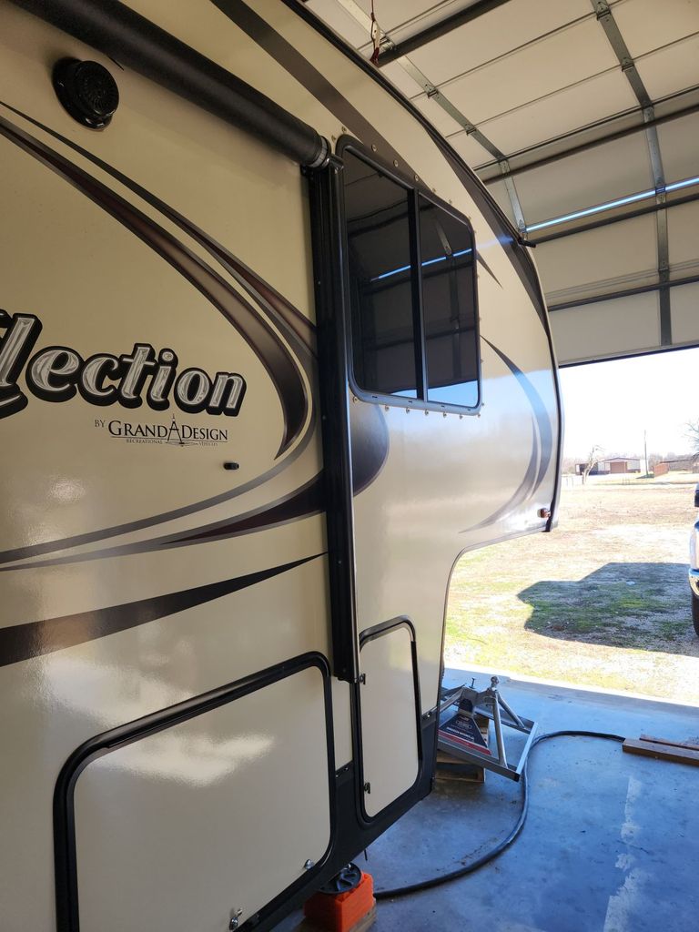 2019 Grand Design Reflection 150 230RL - National Vehicle