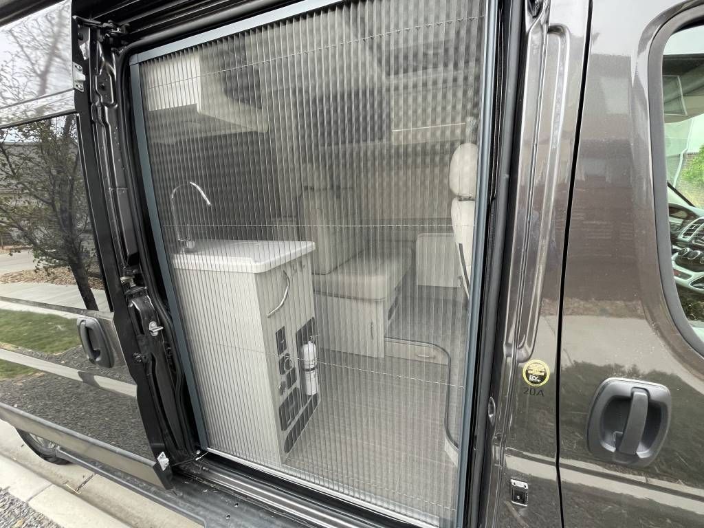 2022 Thor Motor Coach Tellaro 20AT - National Vehicle