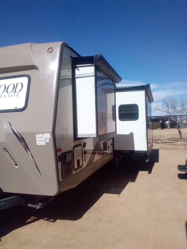 2016 Forest River Rockwood Ultra Lite 2604WS - National Vehicle