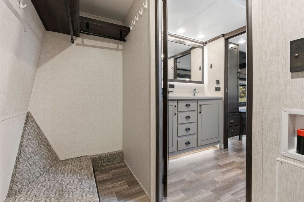 2020 Redwood RV 5th Wheel 4001 LK - National Vehicle