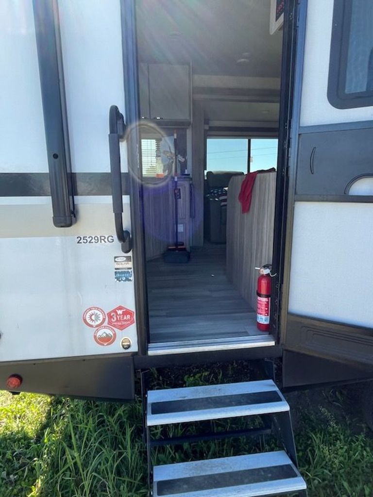 2022 Winnebago Minnie 2529RG - National Vehicle
