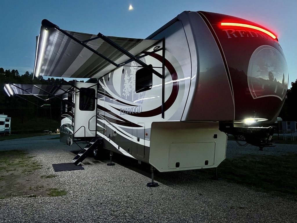 2017 Redwood RV 5th Wheel 36RL - National Vehicle