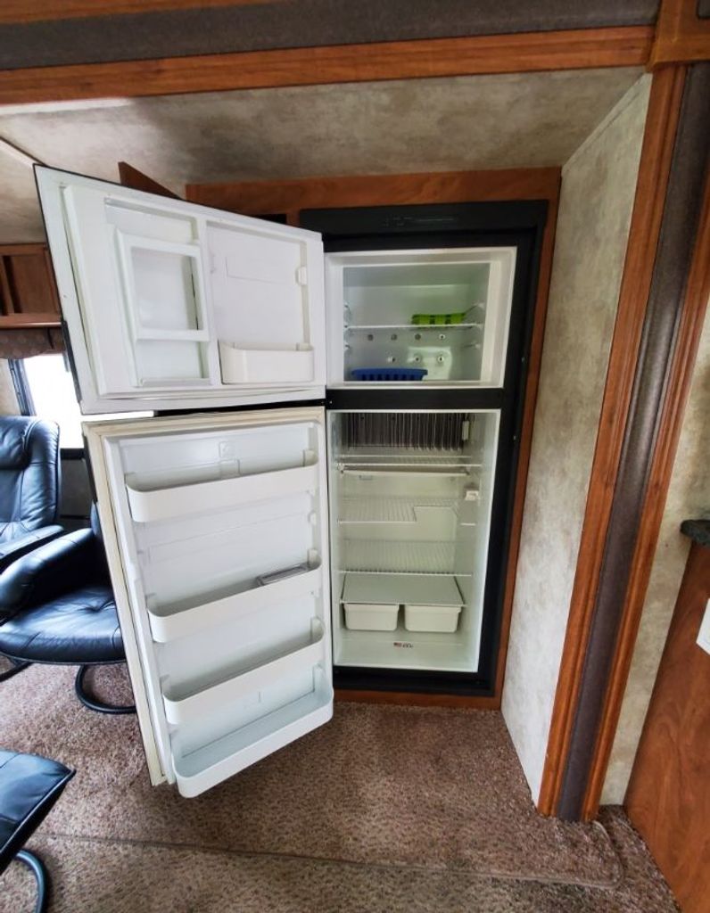 2013 Keystone Laredo 308RE - National Vehicle